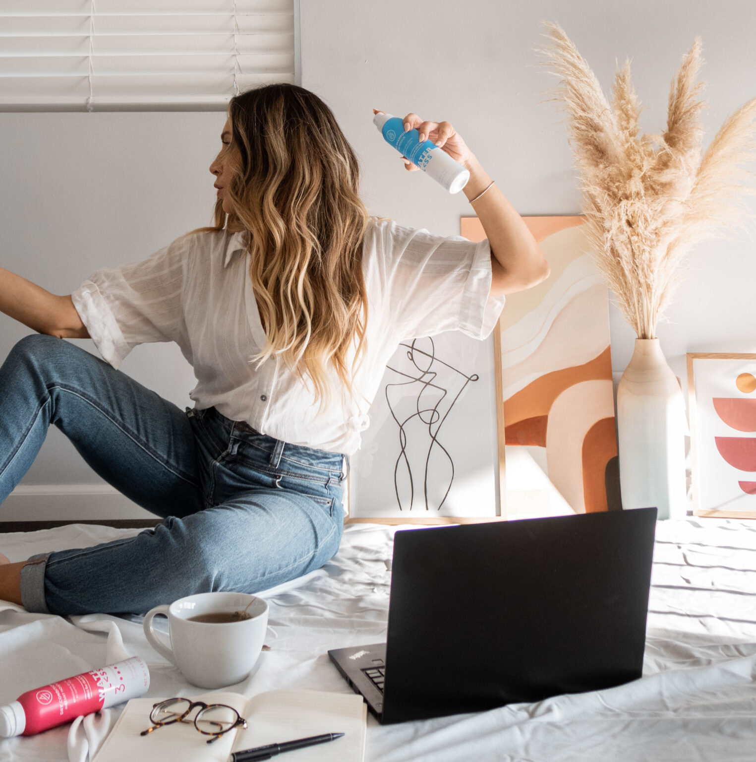 How to Keep Your Hair Cleaner for Longer with Waterless Haircare